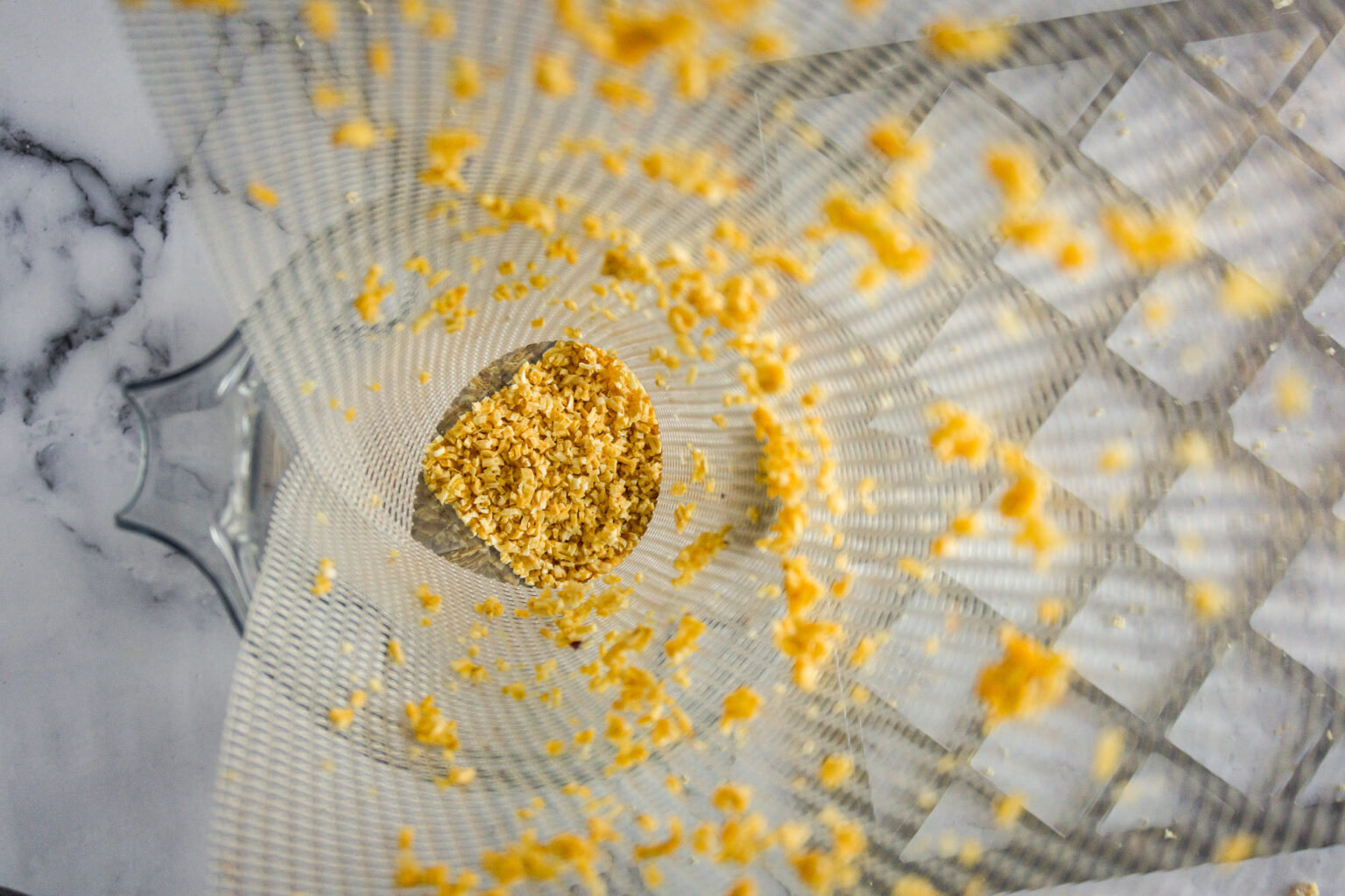 How To: Dehydrated Garlic { An Easy Tutorial} - Crave The Good