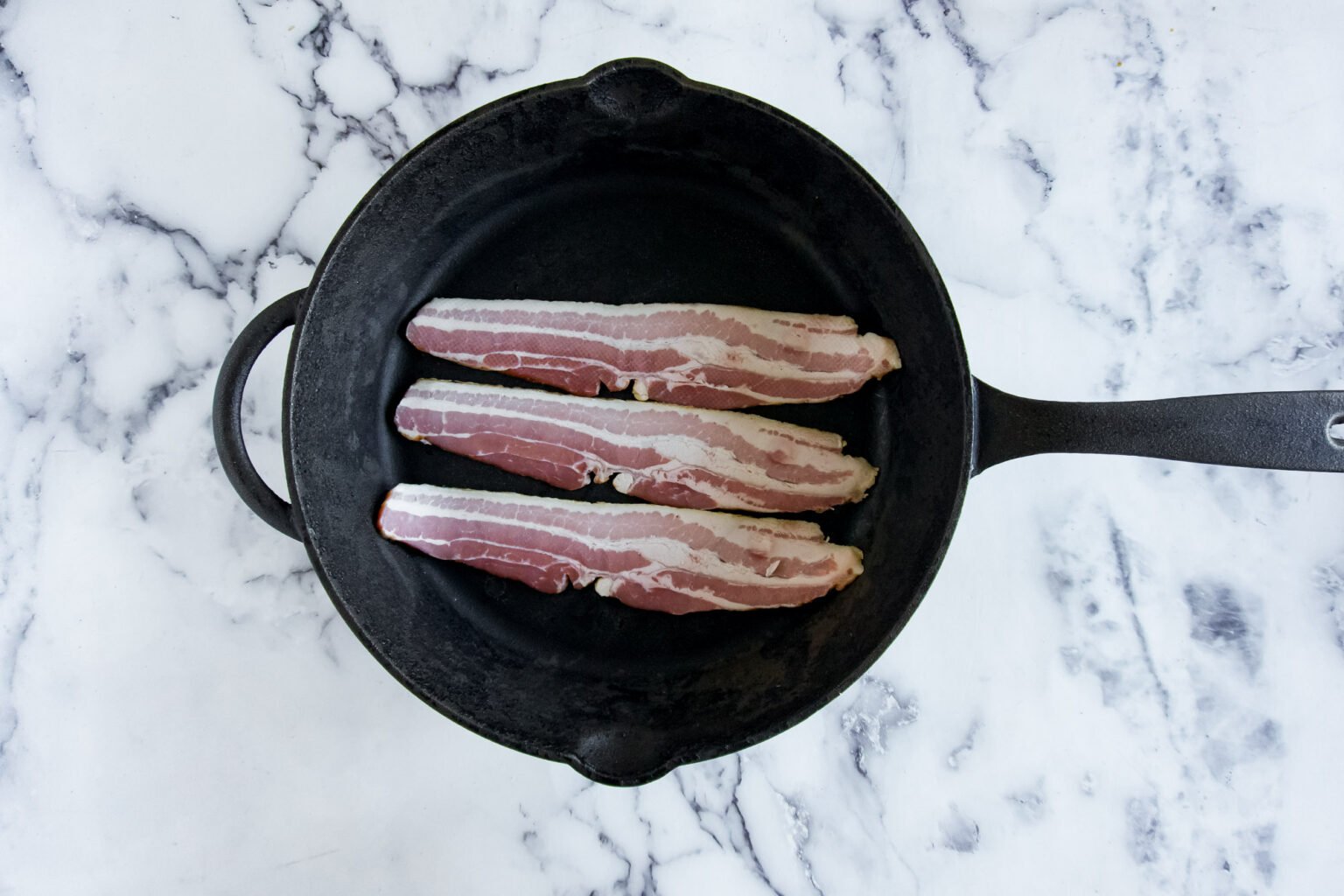 How To Cook Bacon Perfectly [ A Step By Step Guide ] - Crave The Good
