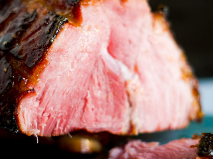 Traeger Smoked Turkey { A Comprehensive Guide } | crave the good