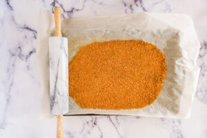 Sriracha Salt Guide {How To Make + 6 Fun Uses} - Crave The Good