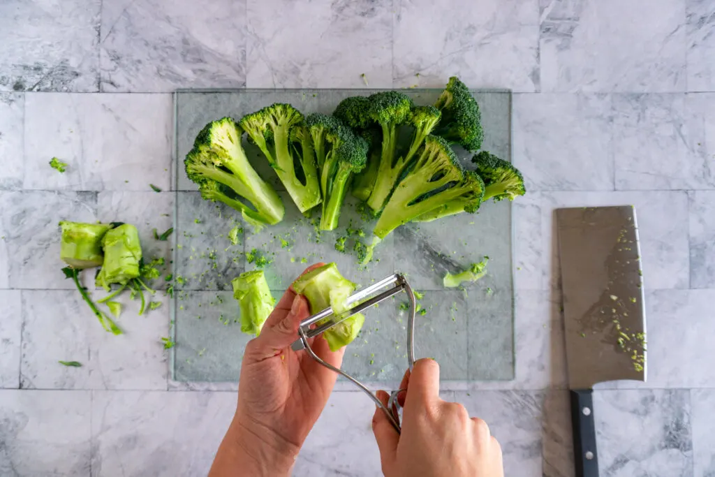 Sous Vide Broccoli In Garlicky Oil {Easy Side Dish} - crave the good