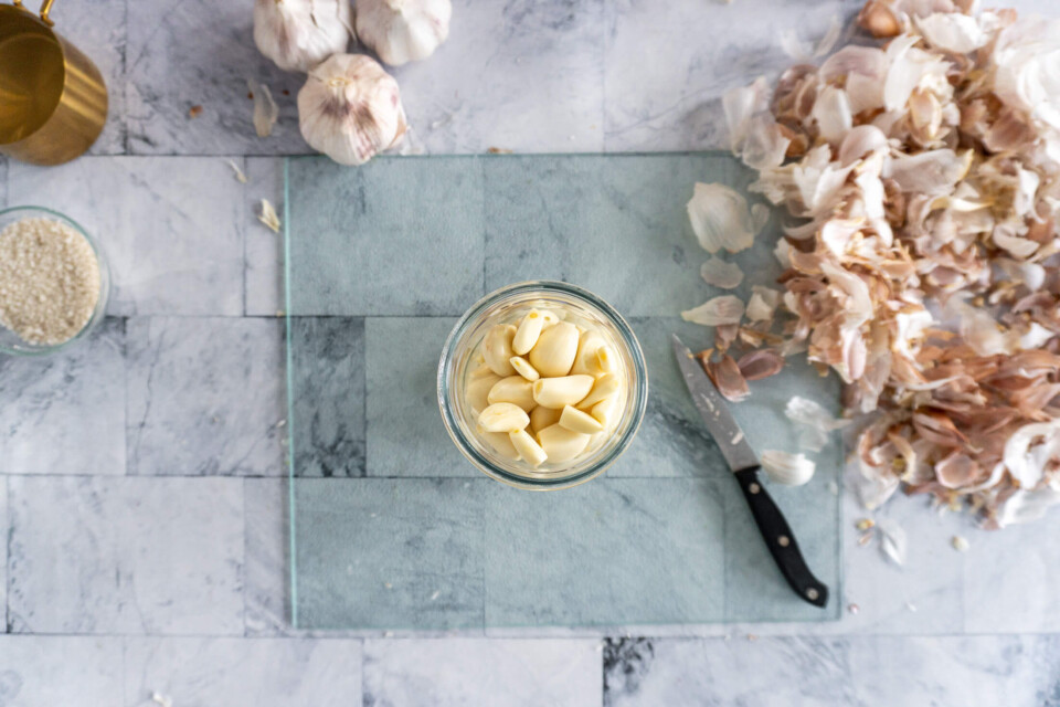 Fermented Garlic { Easy Lacto-Fermentation Recipe }- Crave The Good