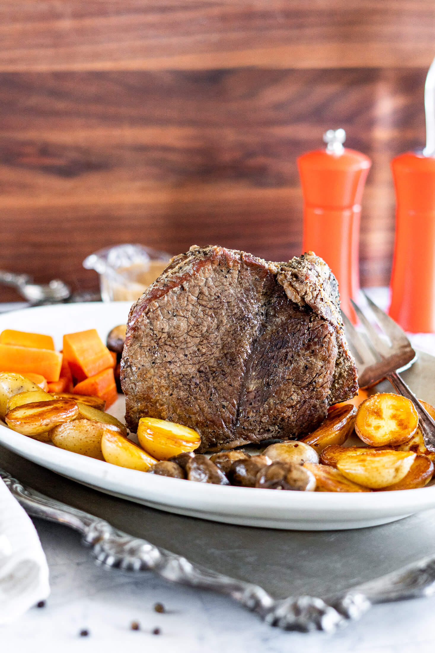 Tender Cross Rib Roast + Easy Drippings Gravy